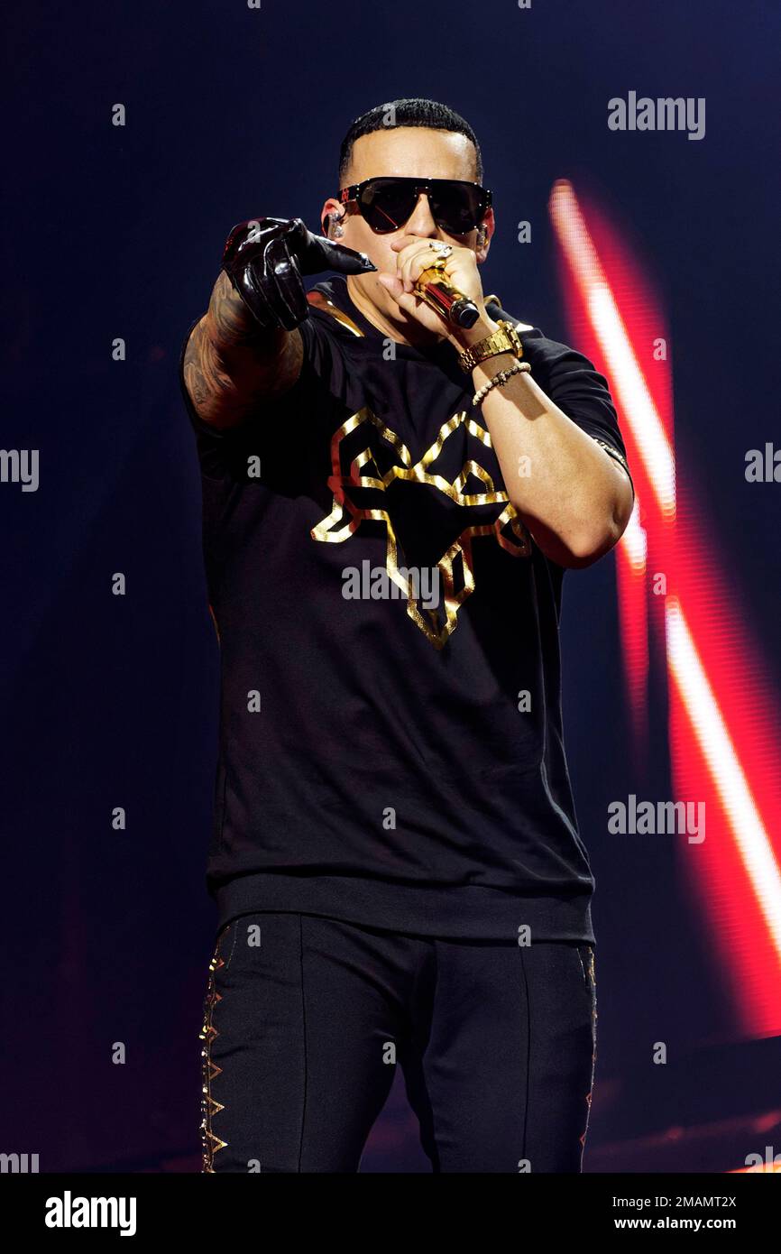 Daddy Yankee performs during his farewell tour "La Ultima Vuelta (The ...