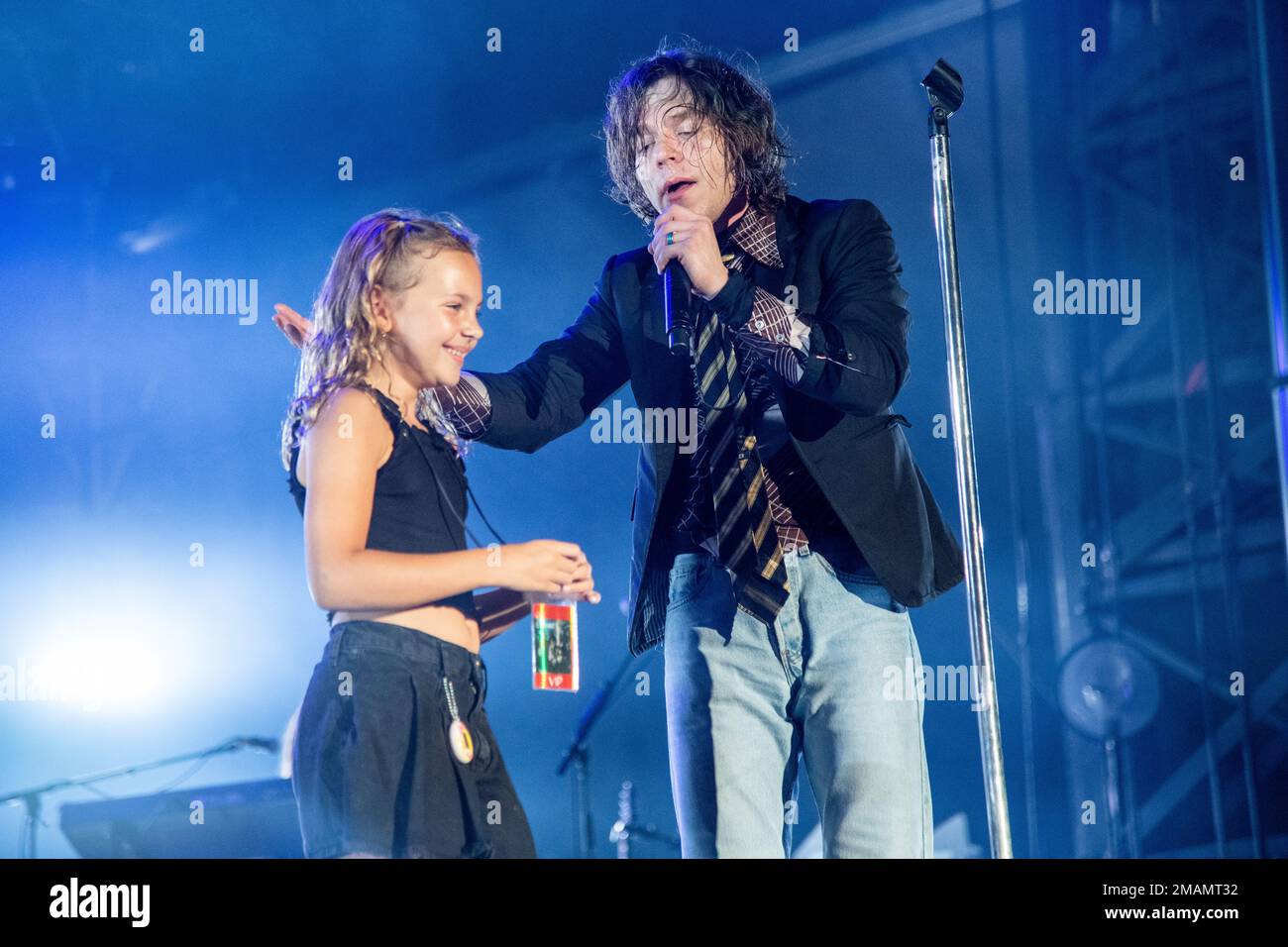 Matt Shultz, right, of Cage The Elephant sings Happy Birthday to his ...