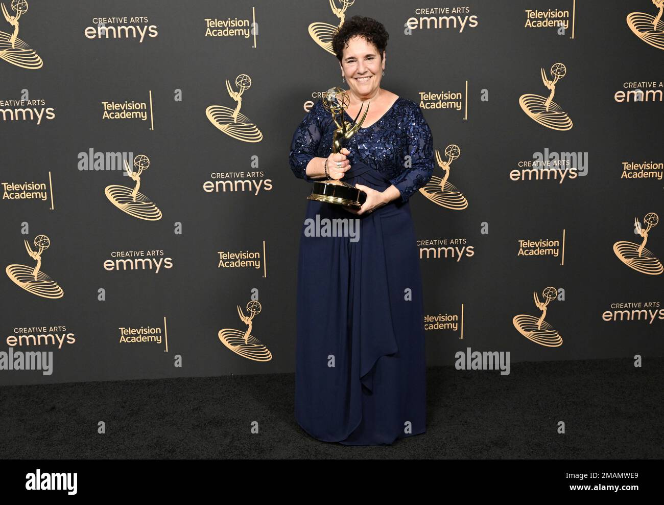 Sue Federman poses with the Emmy for outstanding multi-camera picture ...
