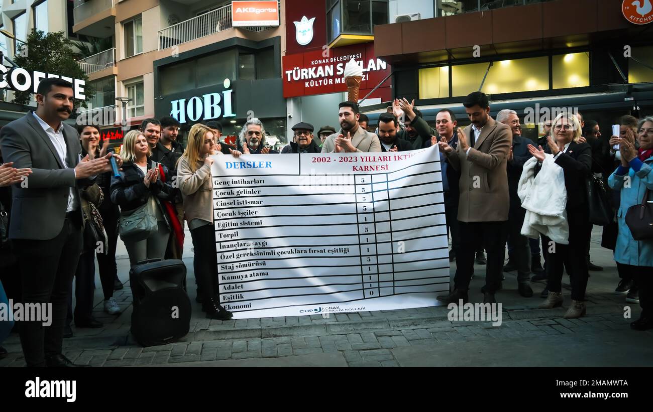 Student's report card hi-res stock photography and images - Alamy