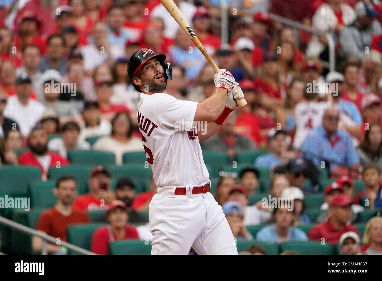 St. Louis Cardinals' Paul Goldschmidt fouls off a pitch during the ...