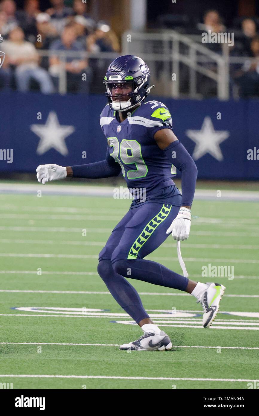 Seattle Seahawks cornerback Tariq Woolen (39) defends during a ...