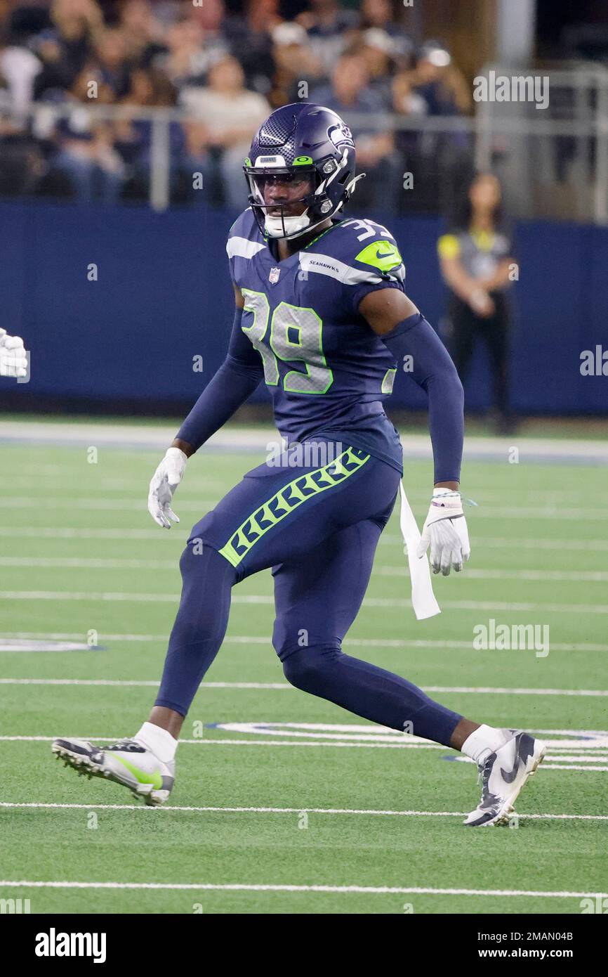 Seattle Seahawks cornerback Tariq Woolen (39) defends during a ...