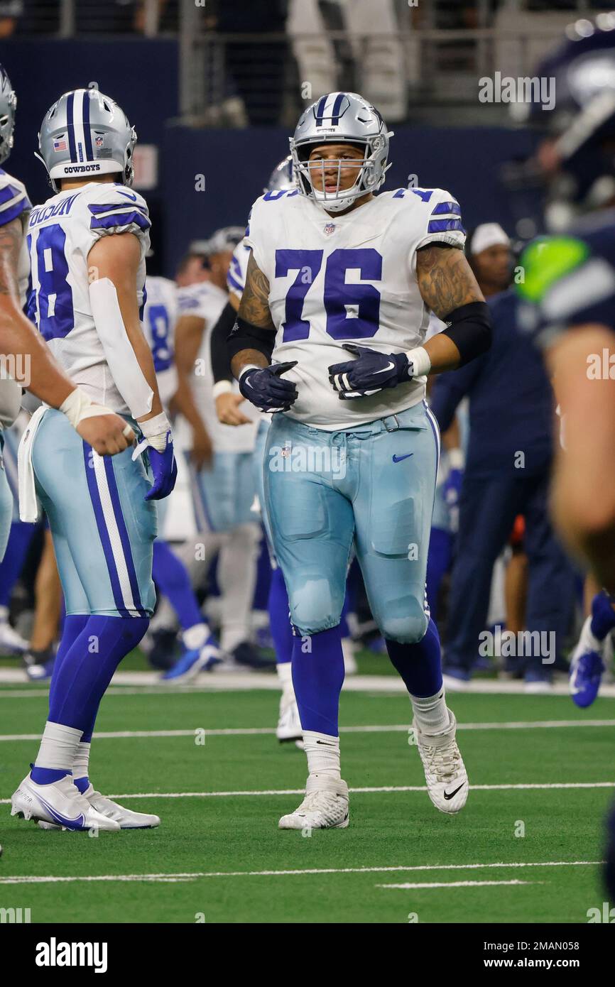 Dallas Cowboys offensive tackle Aviante Collins (76) jogs onto the ...