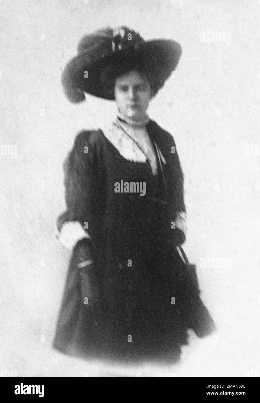 Alice brown hi-res stock photography and images - Alamy