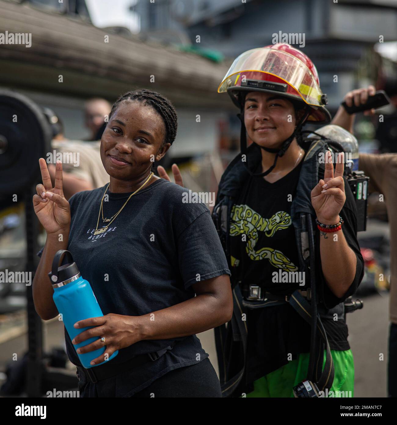 U.S. Navy Seaman Apprentice Josette Lavine and Seamen Amanda Lynn Ochoa ...