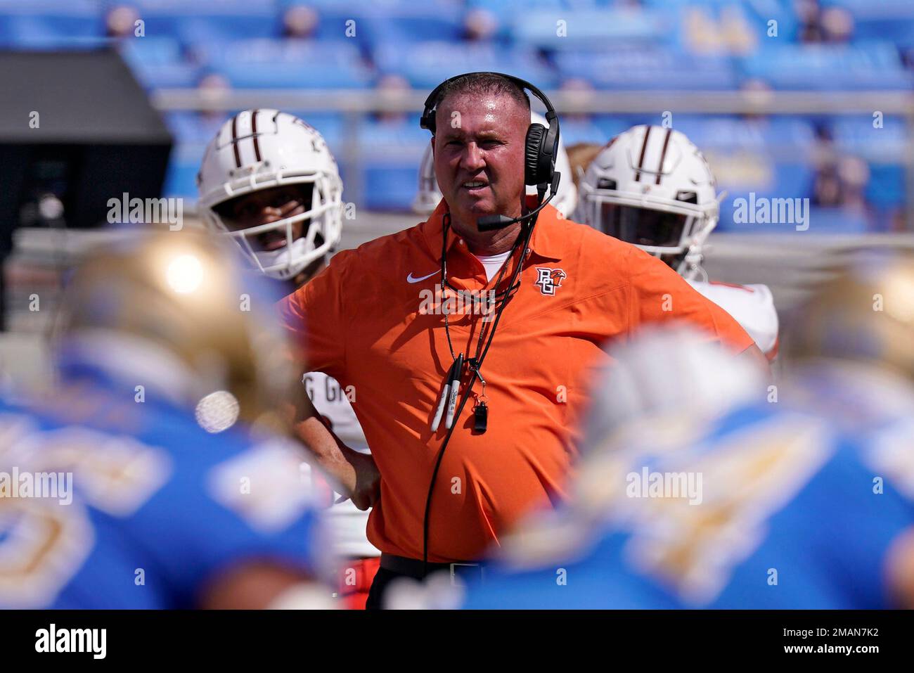 Bowling Green head coach Scot Loeffler watches during the second half ...