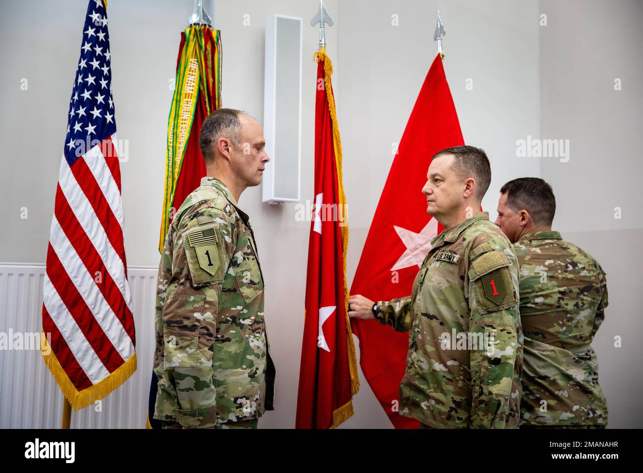 U.S. Army Command Sgt. Maj. Christopher L. Mullinax, command sergeant ...