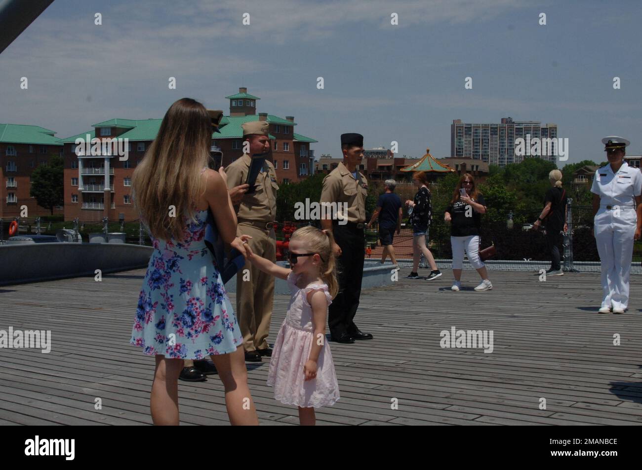 BM3(SW) Benjamin Rader, assigned to USS Oscar Austin (DDG-79) re ...