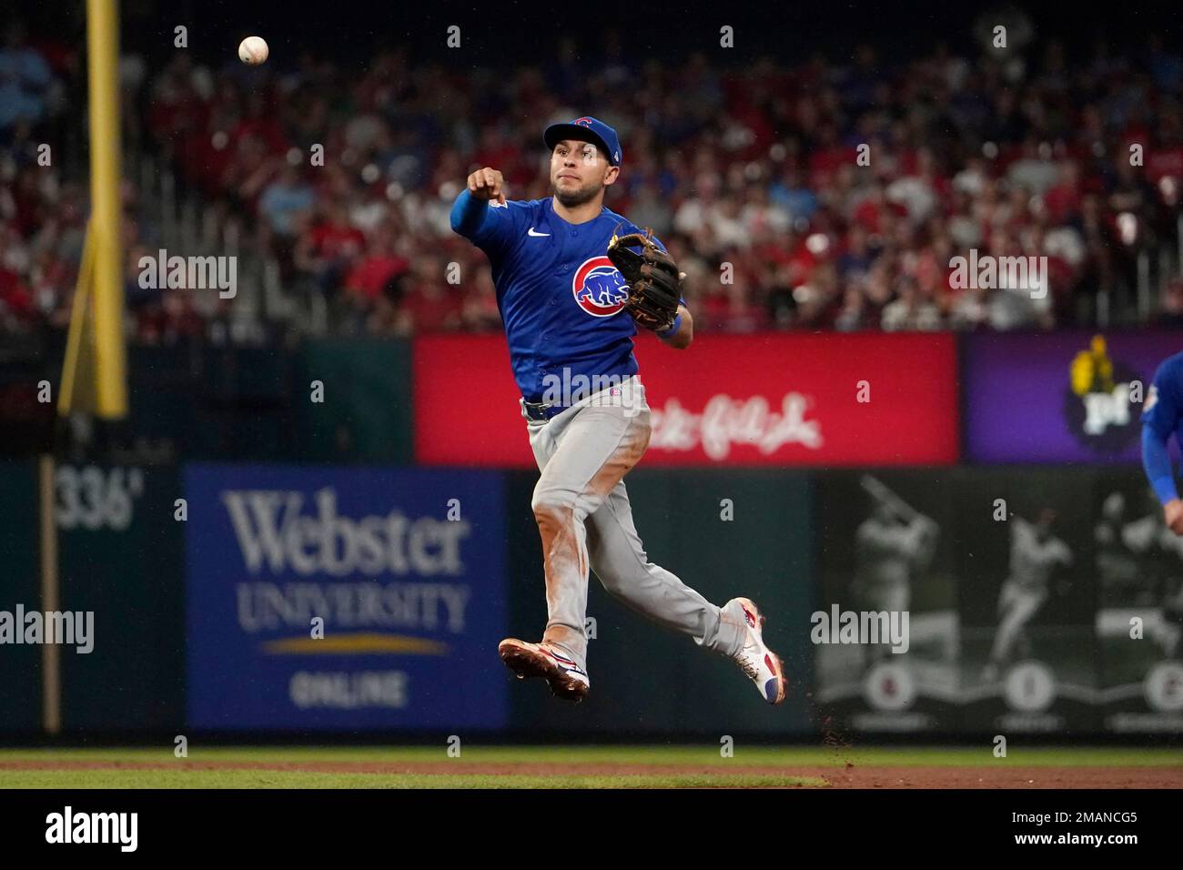 Chicago Cubs second baseman Nick Madrigal throws out St. Louis ...