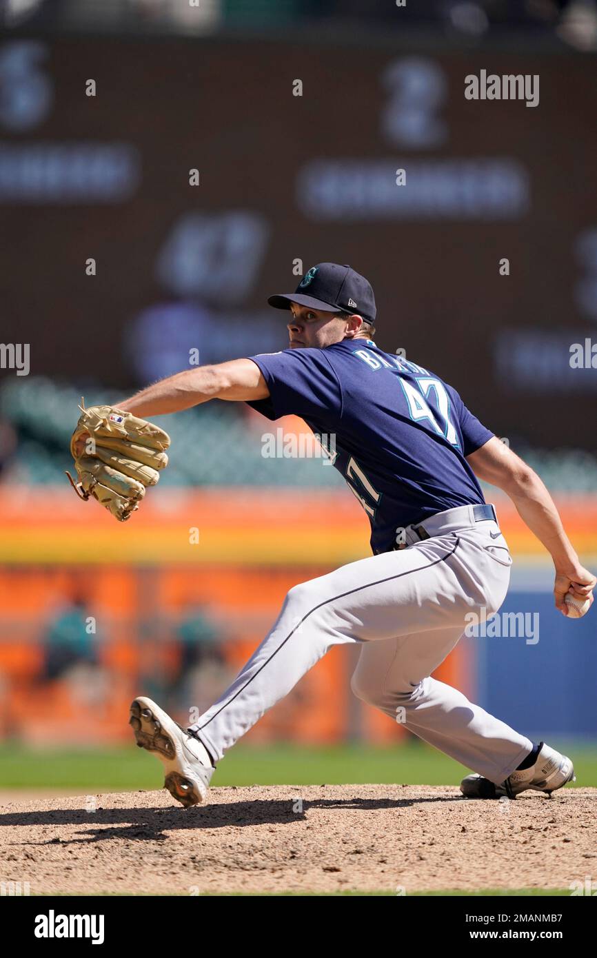 Seattle Mariners relief pitcher Matt Brash throws during the seventh ...