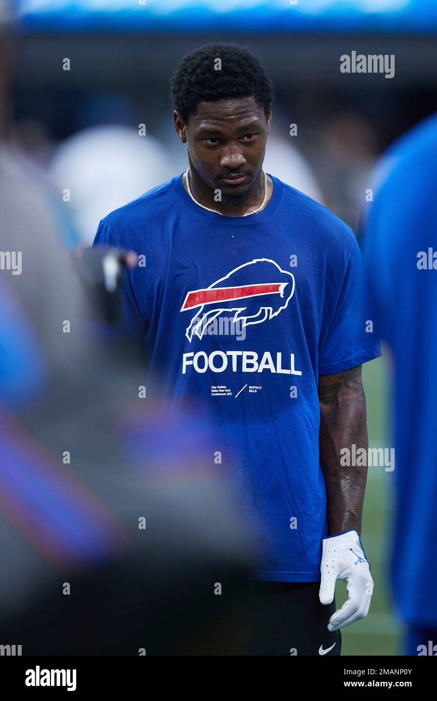 Buffalo Bills wide receiver Stefon Diggs (14) warms up prior to an NFL ...