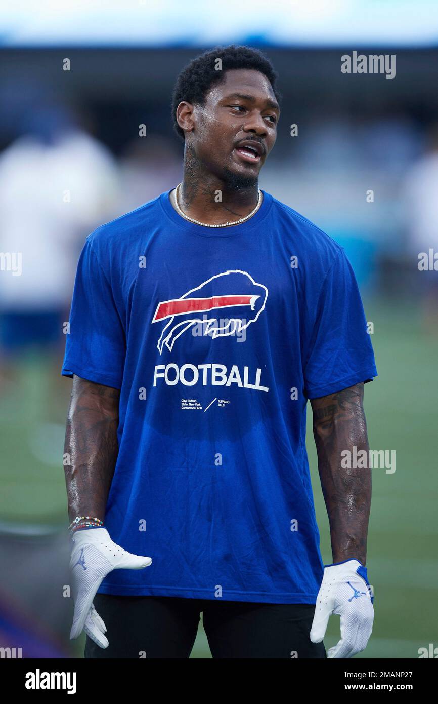 Buffalo Bills wide receiver Stefon Diggs (14) warms up prior to an NFL ...