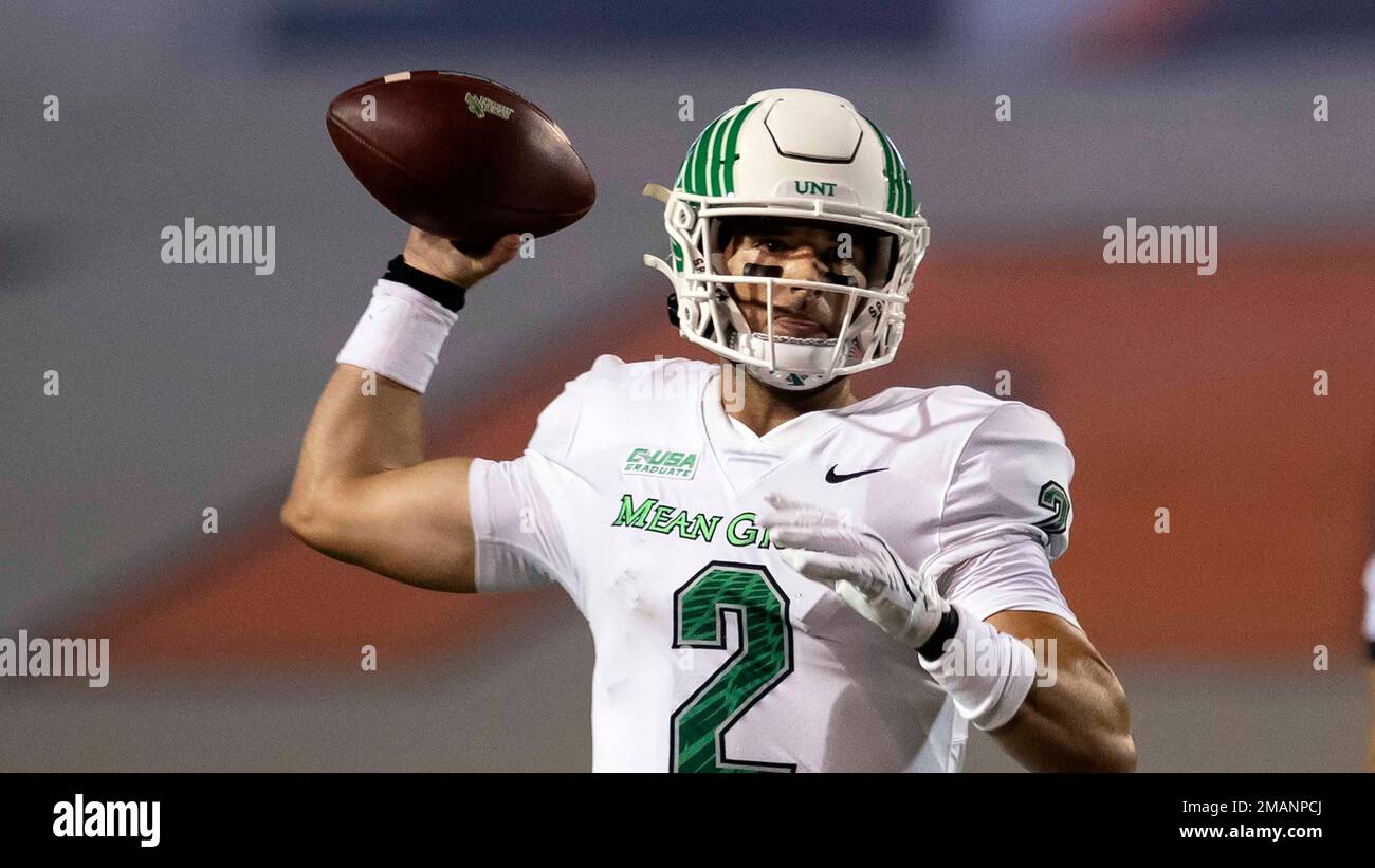 North Texas quarterback Austin Aune throws a pass during the first half ...
