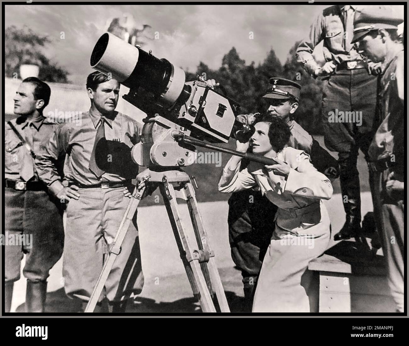 Leni Riefenstahl Film Director looking through the lens of a movie ...