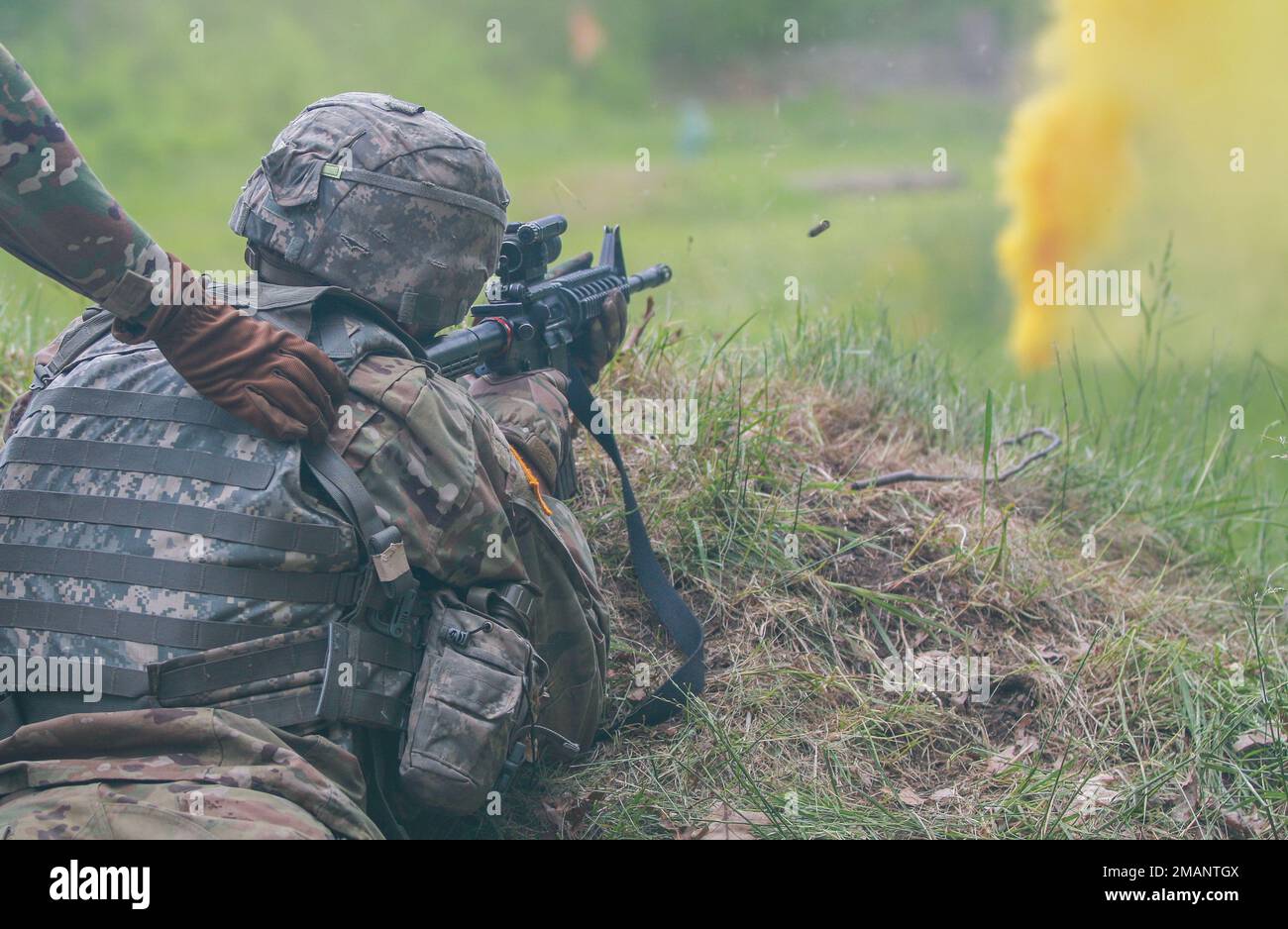 Cadets with the United States Military Academy conduct a team live fire ...