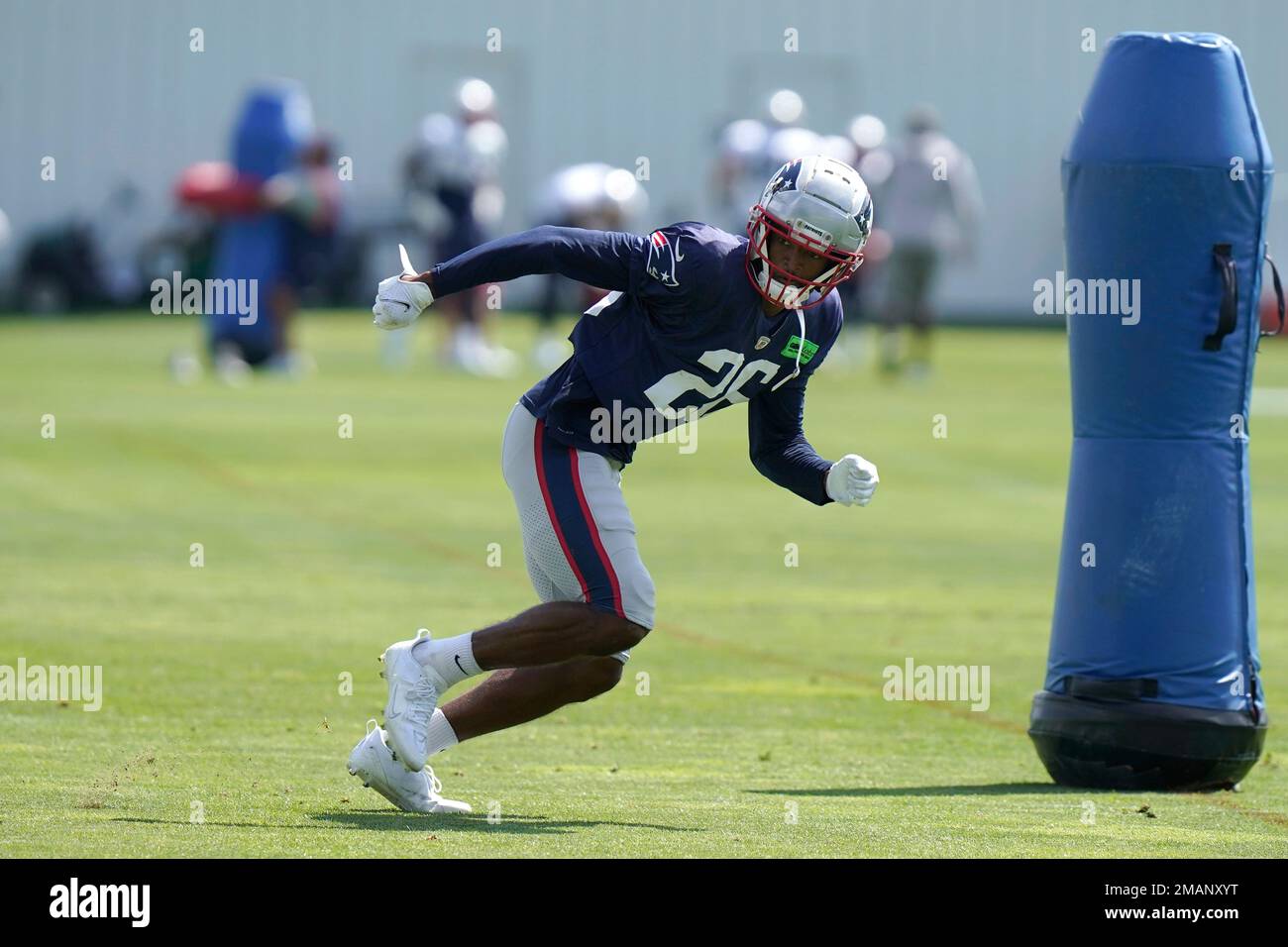 New England Patriots cornerback Shaun Wade performs drills during an ...