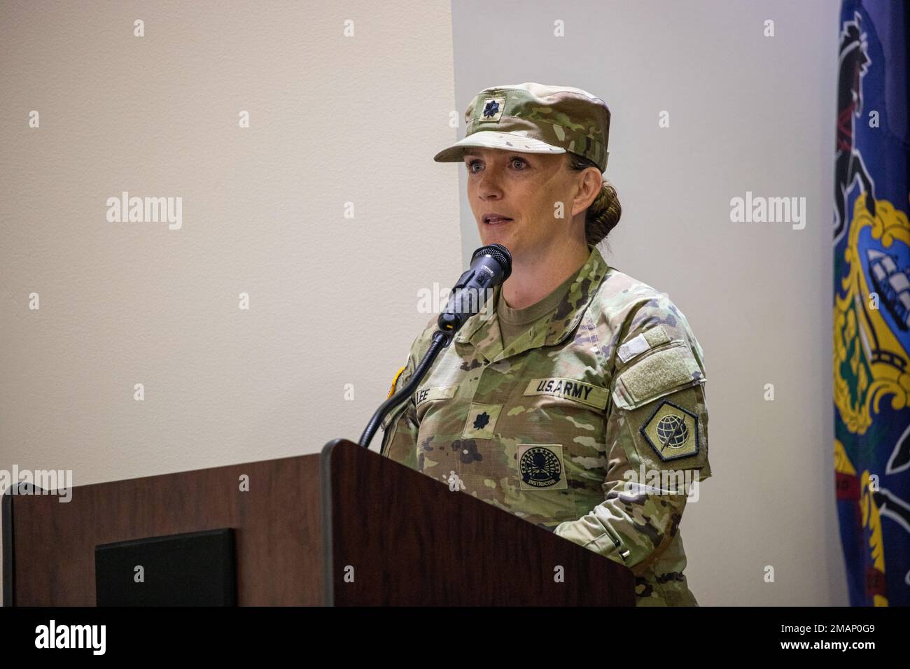 319th expeditionary signal battalion hi-res stock photography and ...