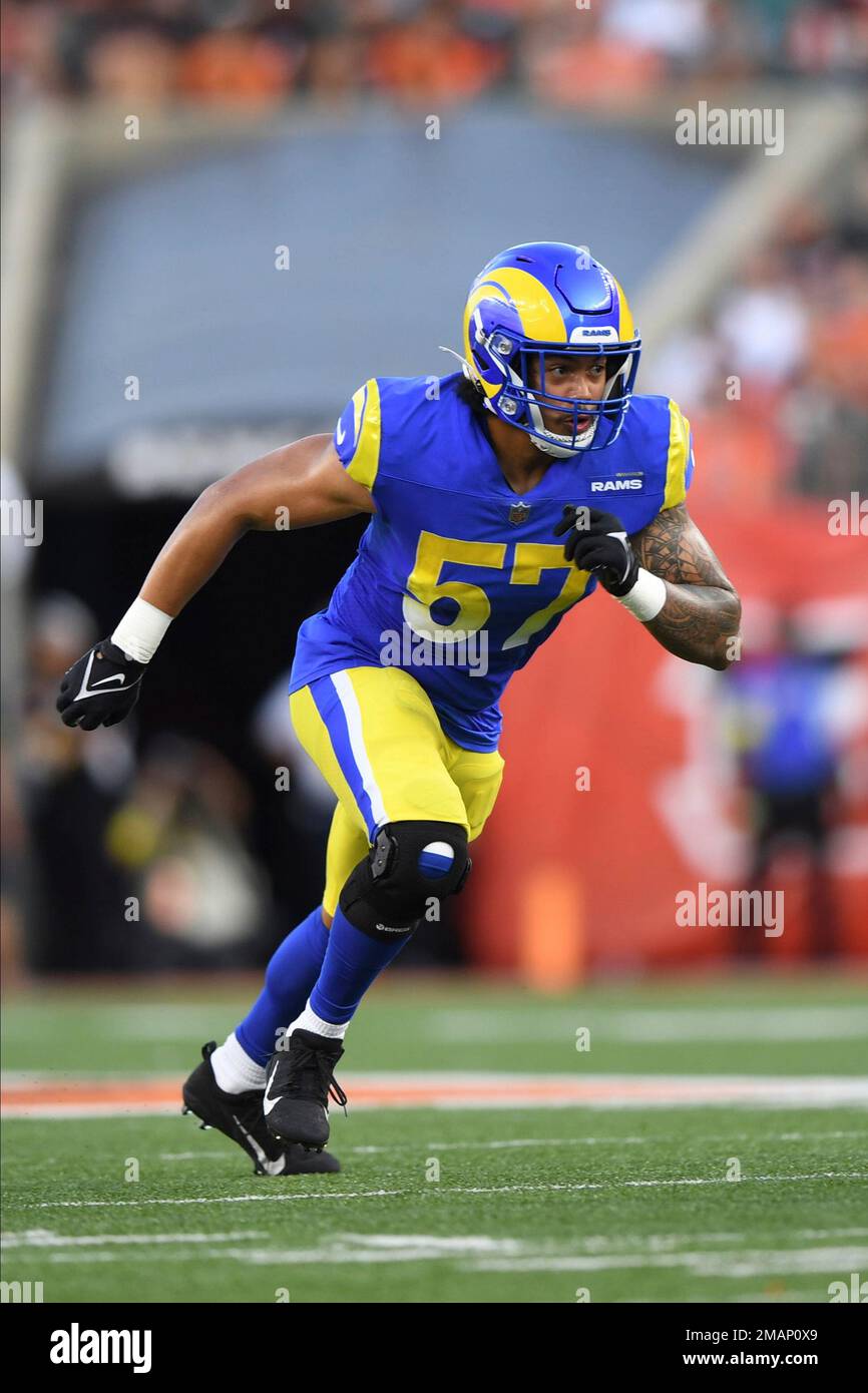 Los Angeles Rams linebacker Anthony Hines III (57) runs for the play ...