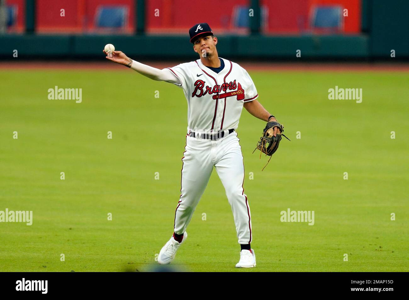 Atlanta Braves second baseman Vaughn Grissom (18) is shown against the ...