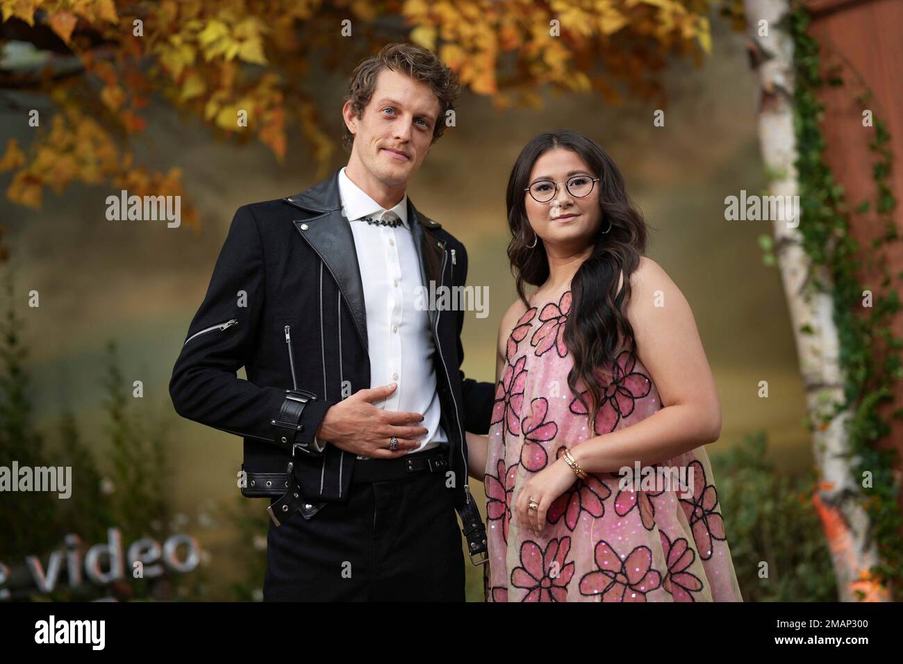 Robert Strange, left, and Megan Richards pose for photographers upon ...