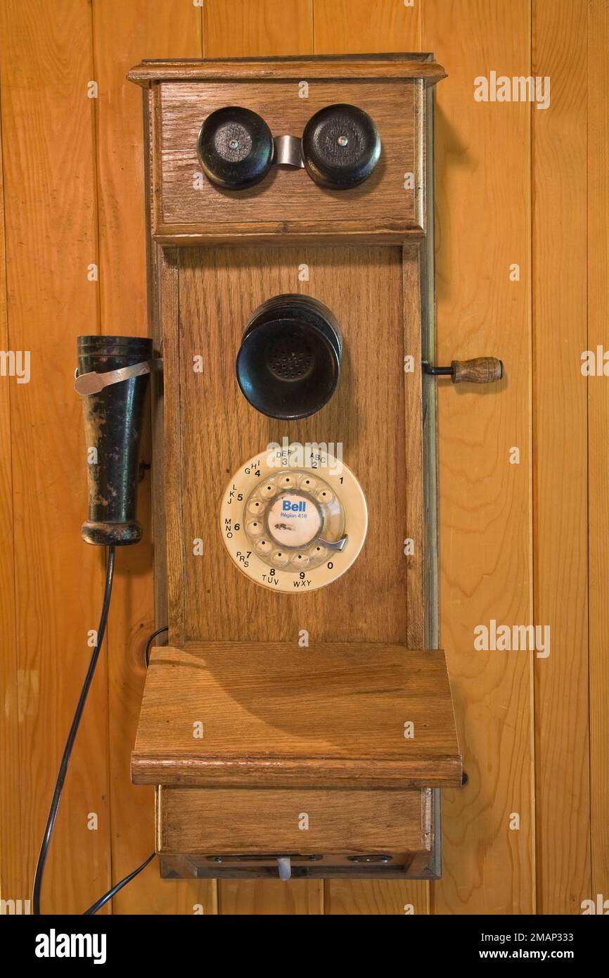 Antique wooden wall phone hi-res stock photography and images - Alamy