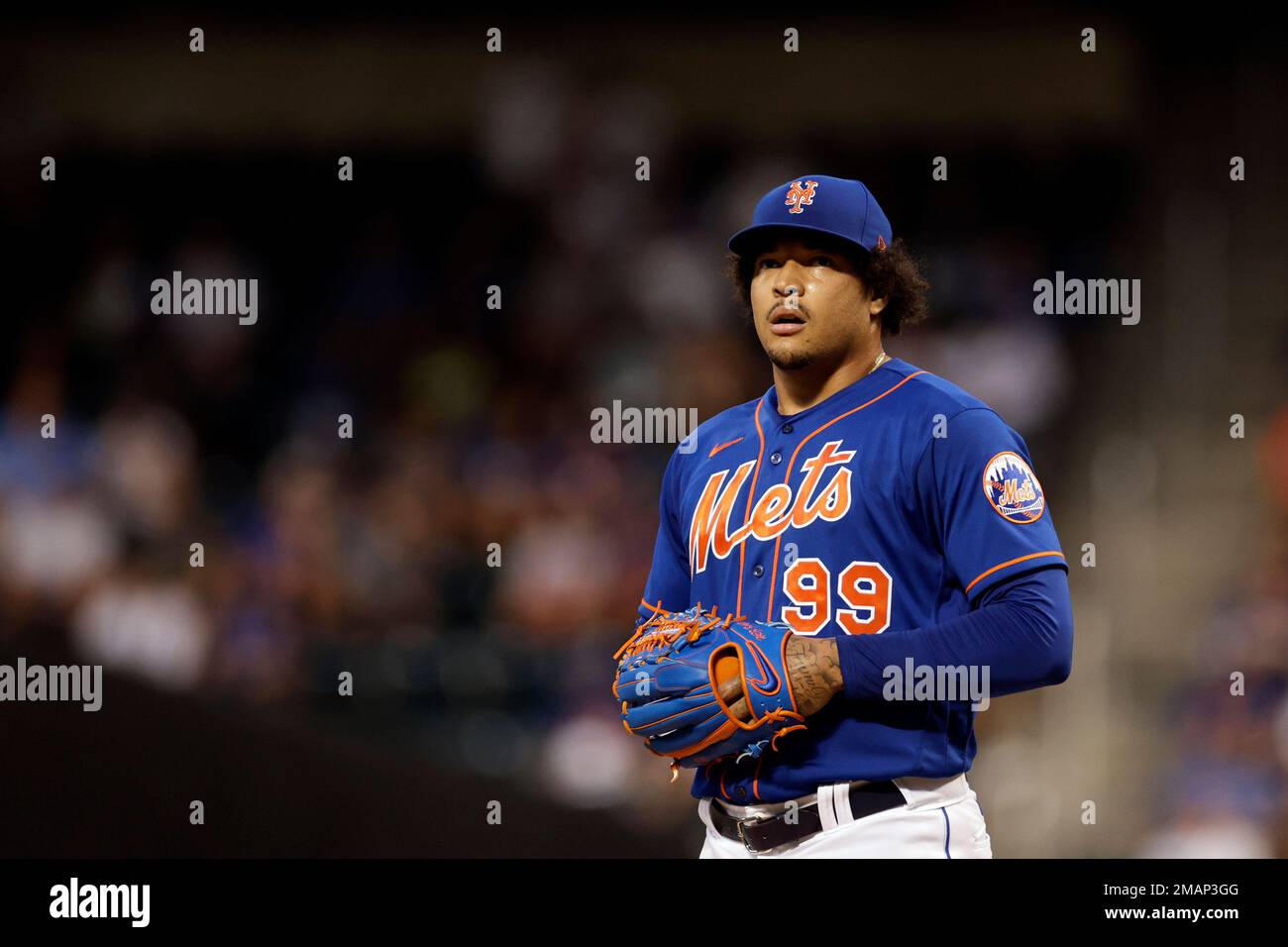 New York Mets pitcher Taijuan Walker (99) reacts during the first inning of a baseball game ...