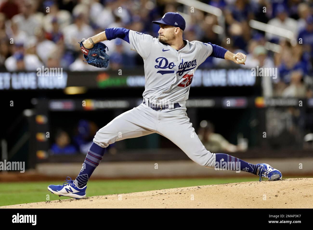 Los Angeles Dodgers pitcher Andrew Heaney (28) throws during the second ...