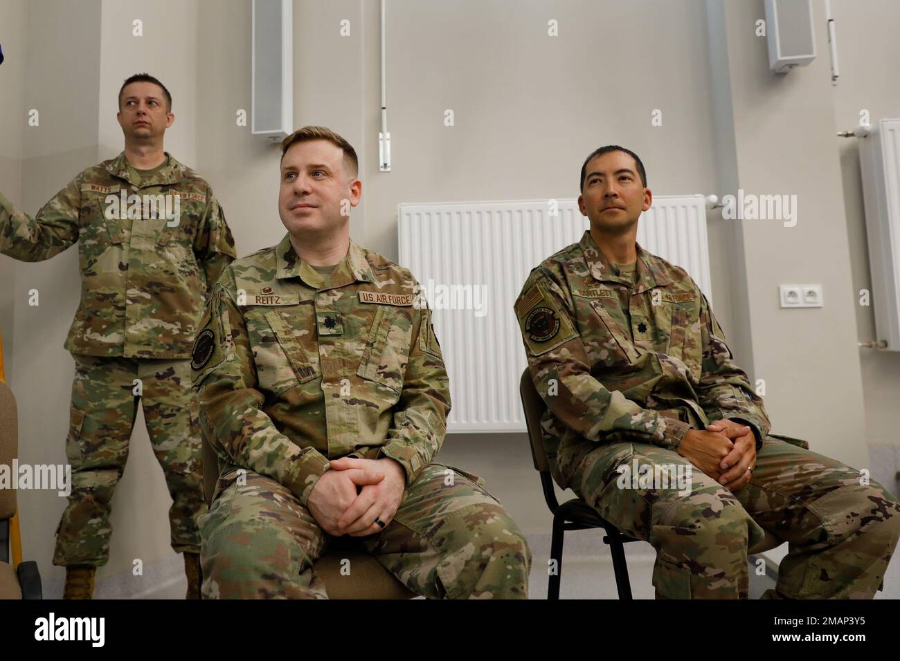U.S. Air Force Lt. Col. Nicholas Reitz, left, outgoing commander of the ...