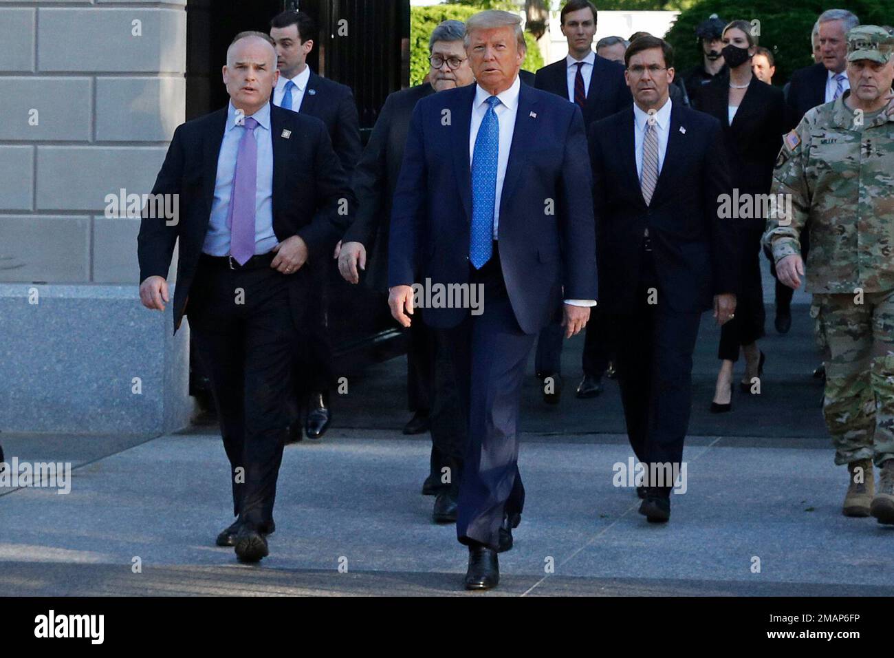 FILE - Secret Service agent Robert Engel, left, the head of then ...