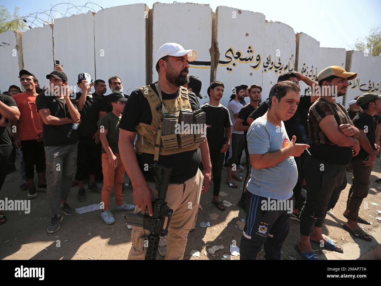 People from the Saraya Salam (Peace Brigades) loyal to influential ...