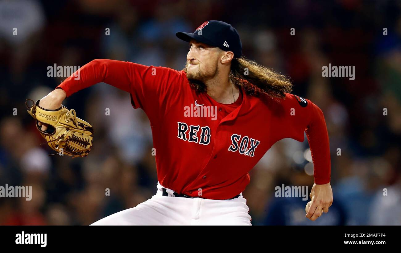 Boston Red Sox's Kevin Walker pitches against the Tampa Bay Rays during ...