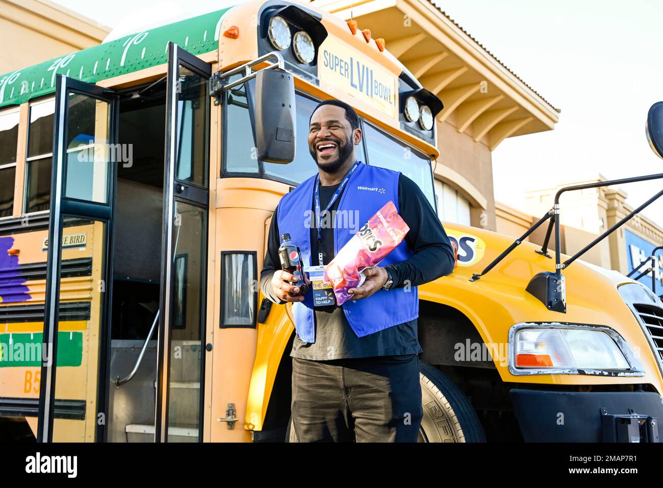 IMAGE DISTRIBUTED FOR PEPSICO - PepsiCo teams up with former football ...