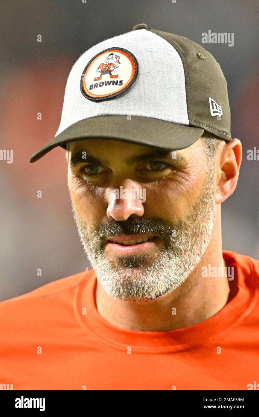 Cleveland Browns head coach Kevin Stefanski walks on the field after an ...