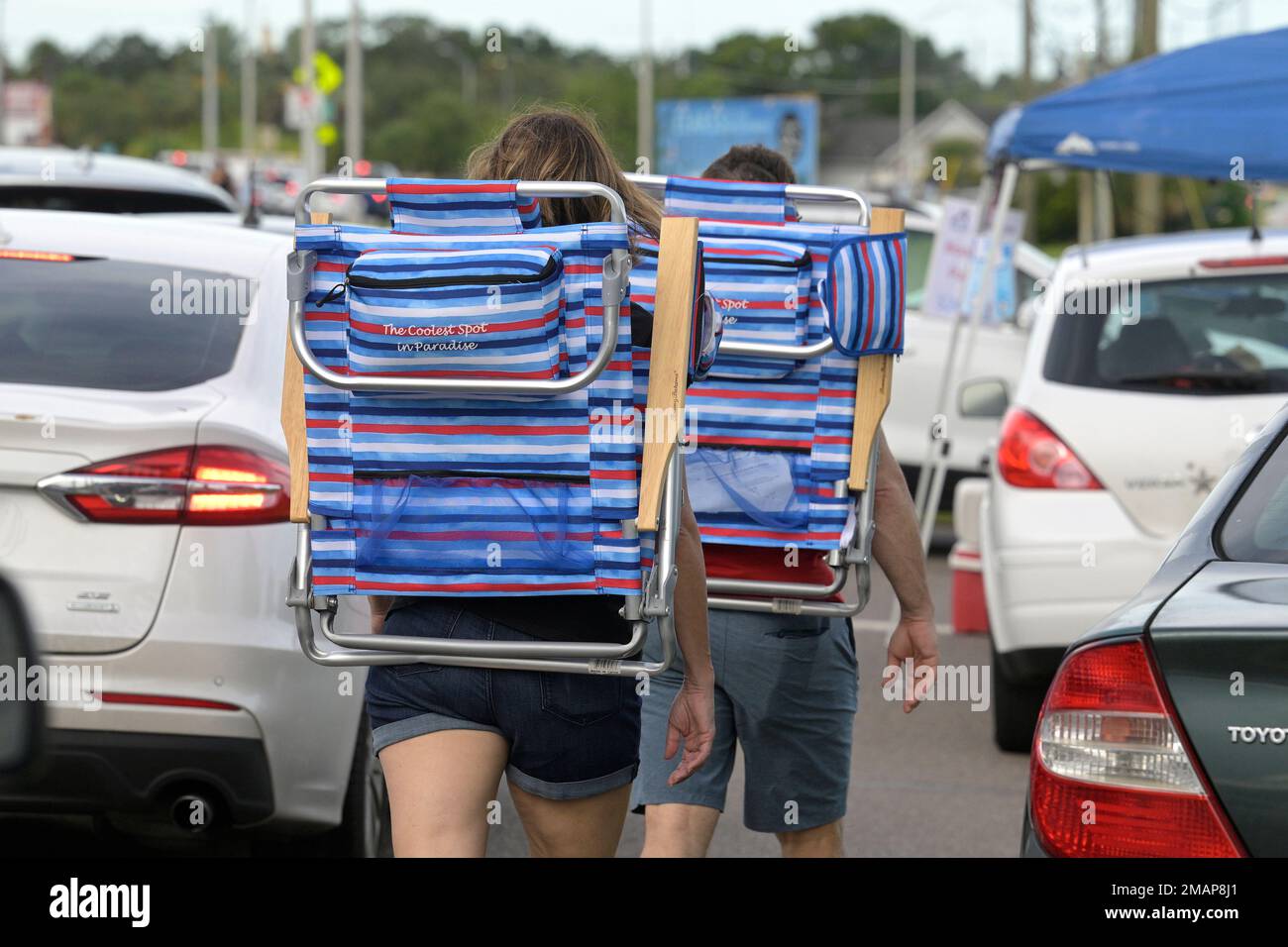 Spectators to the Max Brewer Bridge to view the launch on Pad 39B for ...