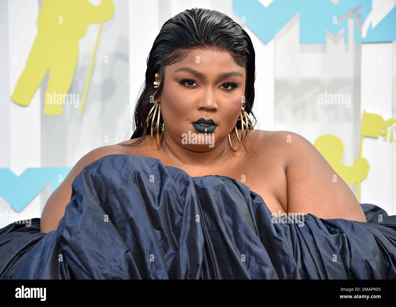 Lizzo arrives at the MTV Video Music Awards at the Prudential Center on ...