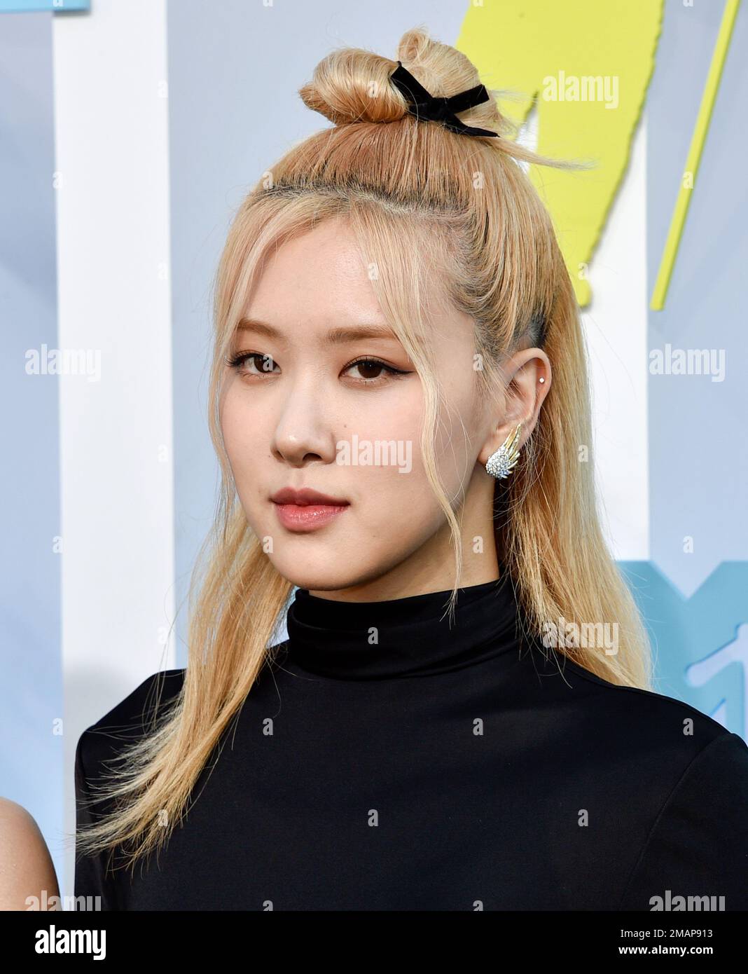 Rosé from Blackpink arrives at the MTV Video Music Awards at the ...