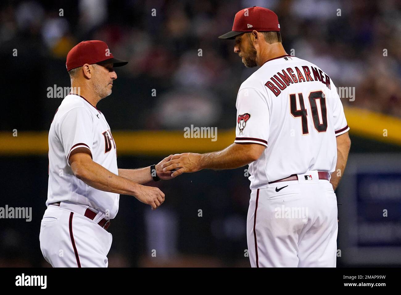 Arizona Diamondbacks starting pitcher Madison Bumgarner (40) is pulled ...