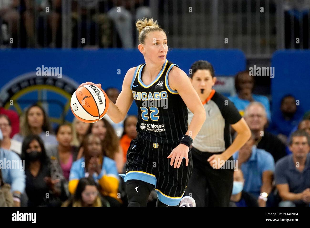 Chicago Sky's Courtney Vandersloot advances the ball during Game 1 of a ...