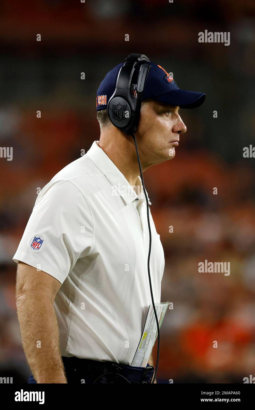 Chicago Bears head coach Matt Eberflus stands on the sideline during an ...