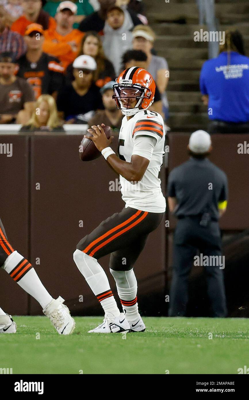 Cleveland Browns quarterback Joshua Dobbs (15) looks to throw the ball ...