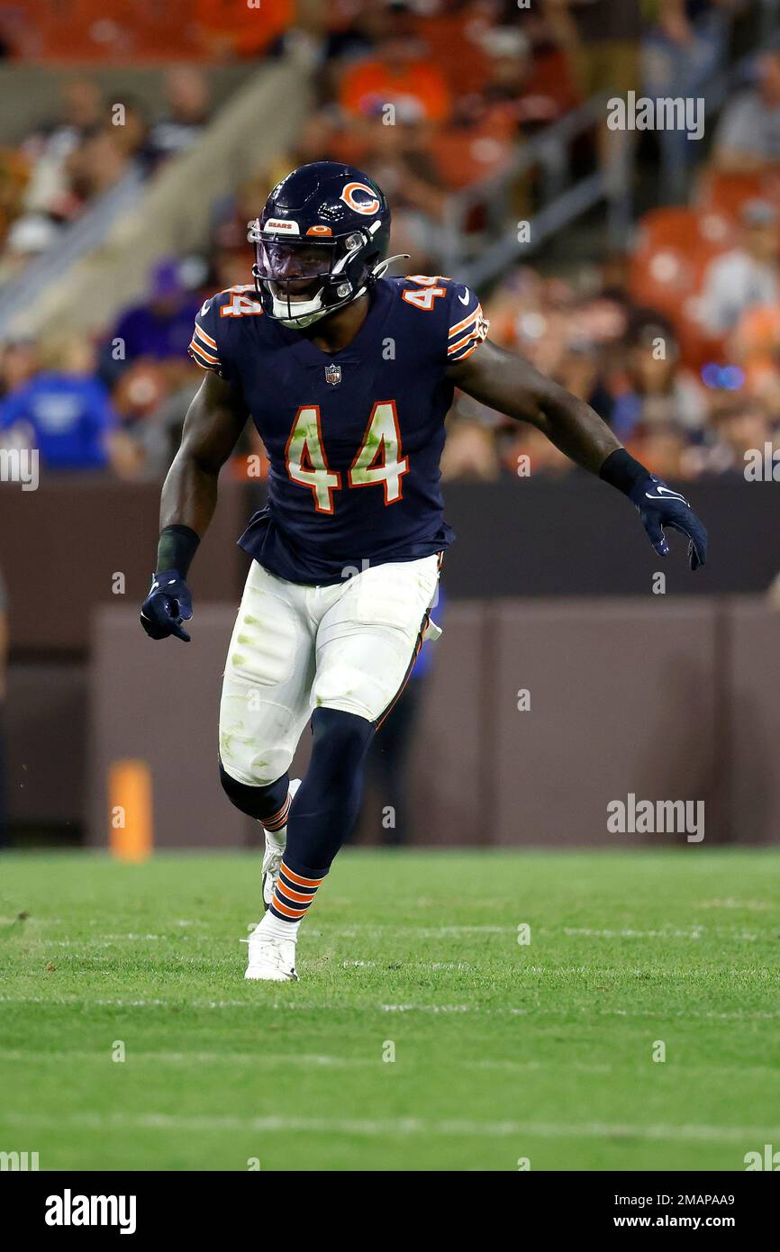 Chicago Bears linebacker Matt Adams (44) runs after the ball during an ...
