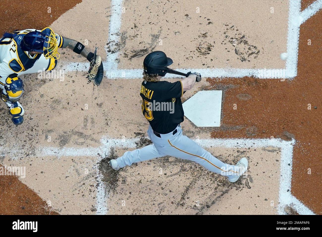 Pittsburgh Pirates' Jack Suwinski hits a single during the second ...