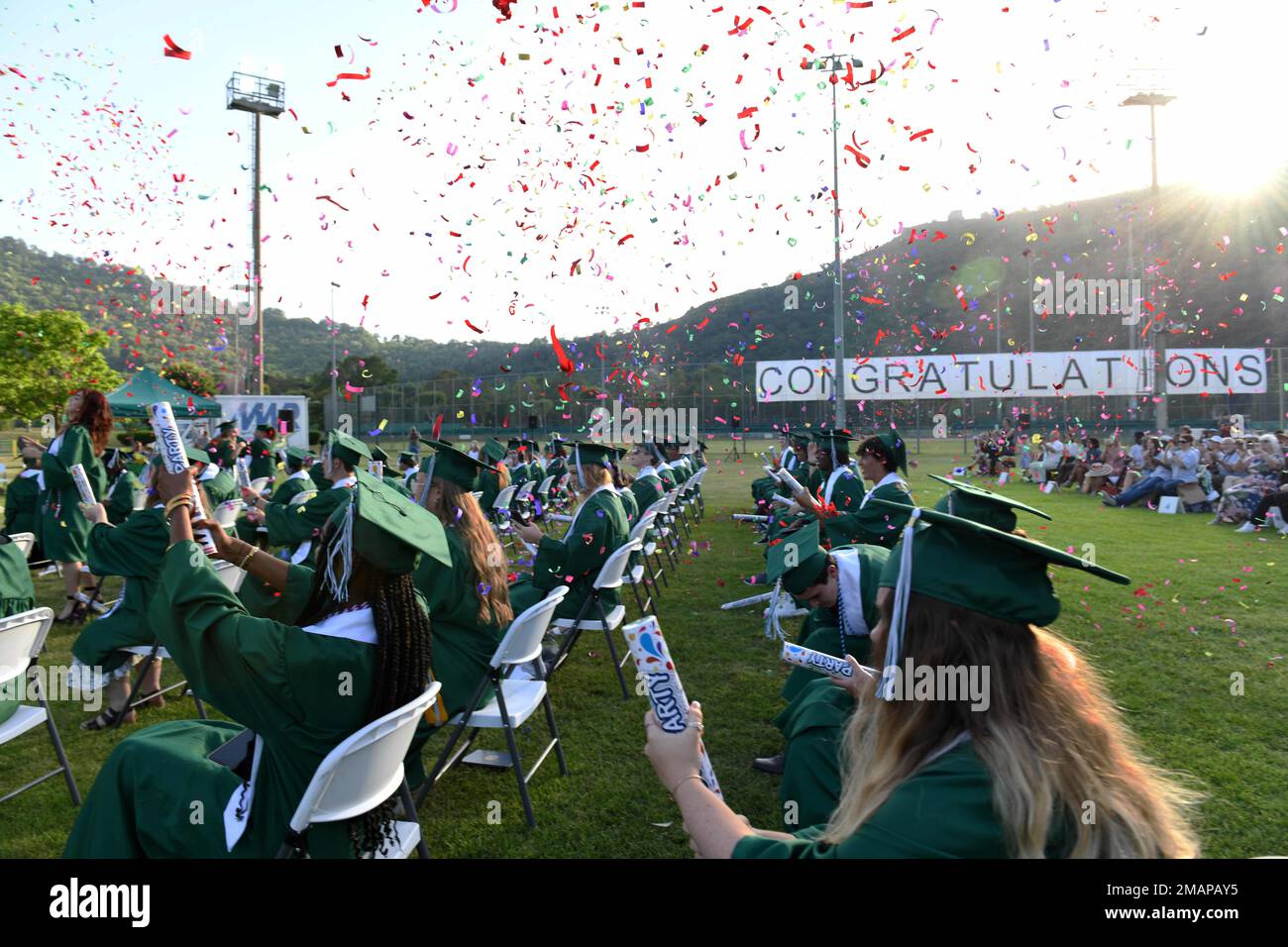 1965 graduation hi-res stock photography and images - Alamy