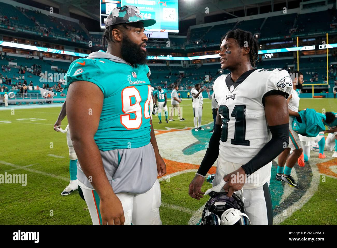 Miami Dolphins defensive tackle Christian Wilkins (94) talks with ...