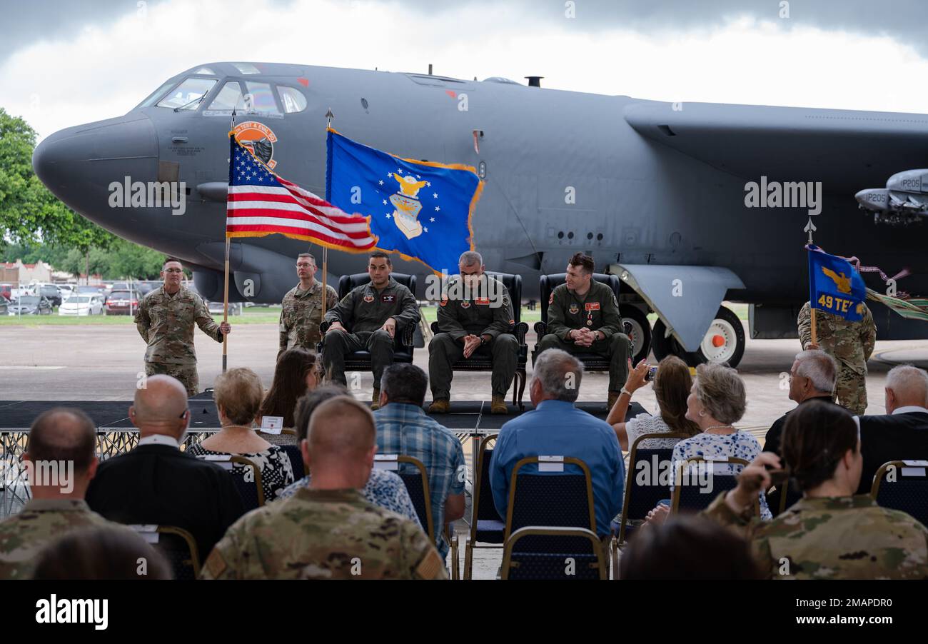 Col. Jaime I. Hernandez, 753rd Test and Evaluation Group commander, Lt ...