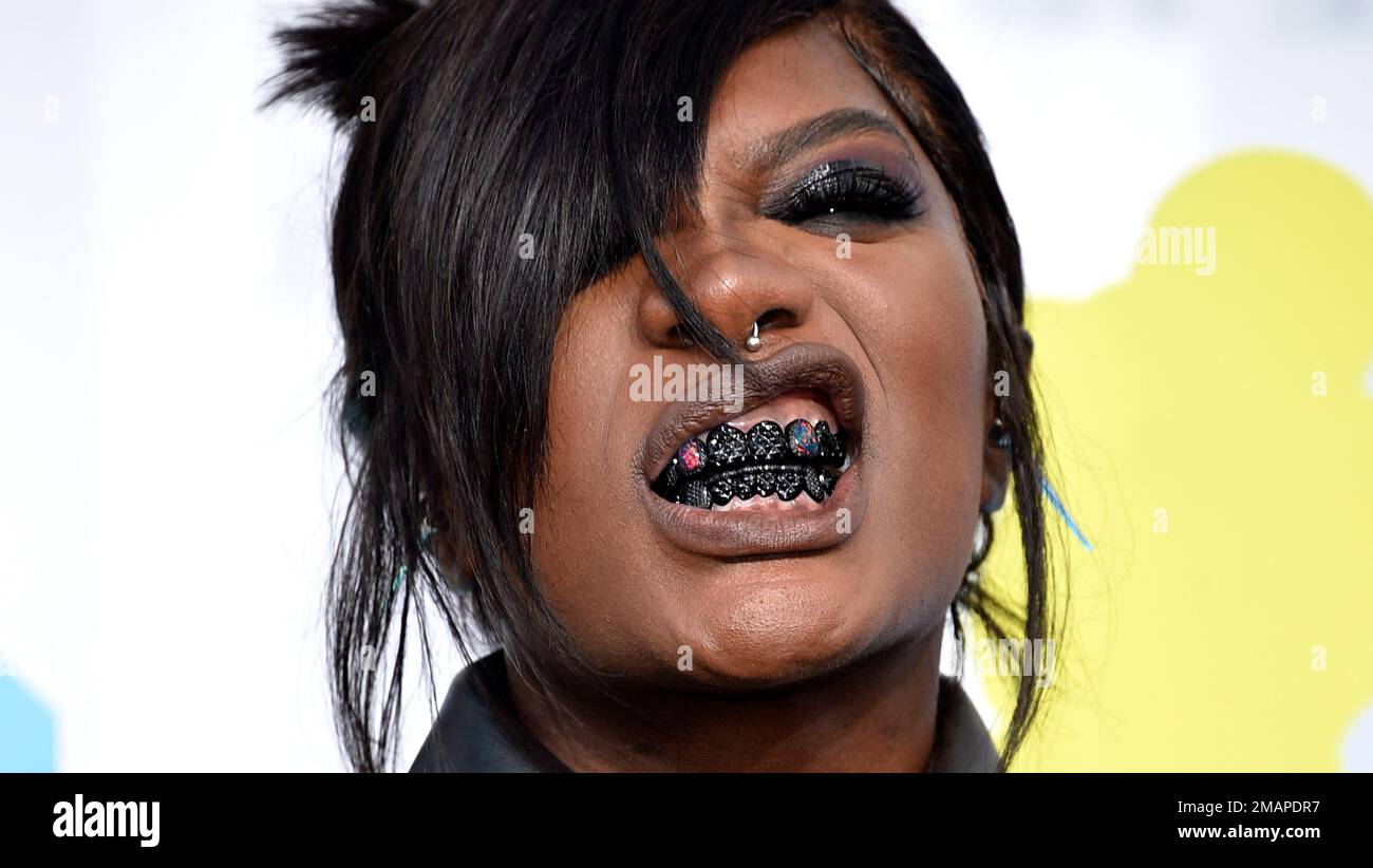 Doechii arrives at the MTV Video Music Awards at the Prudential Center ...