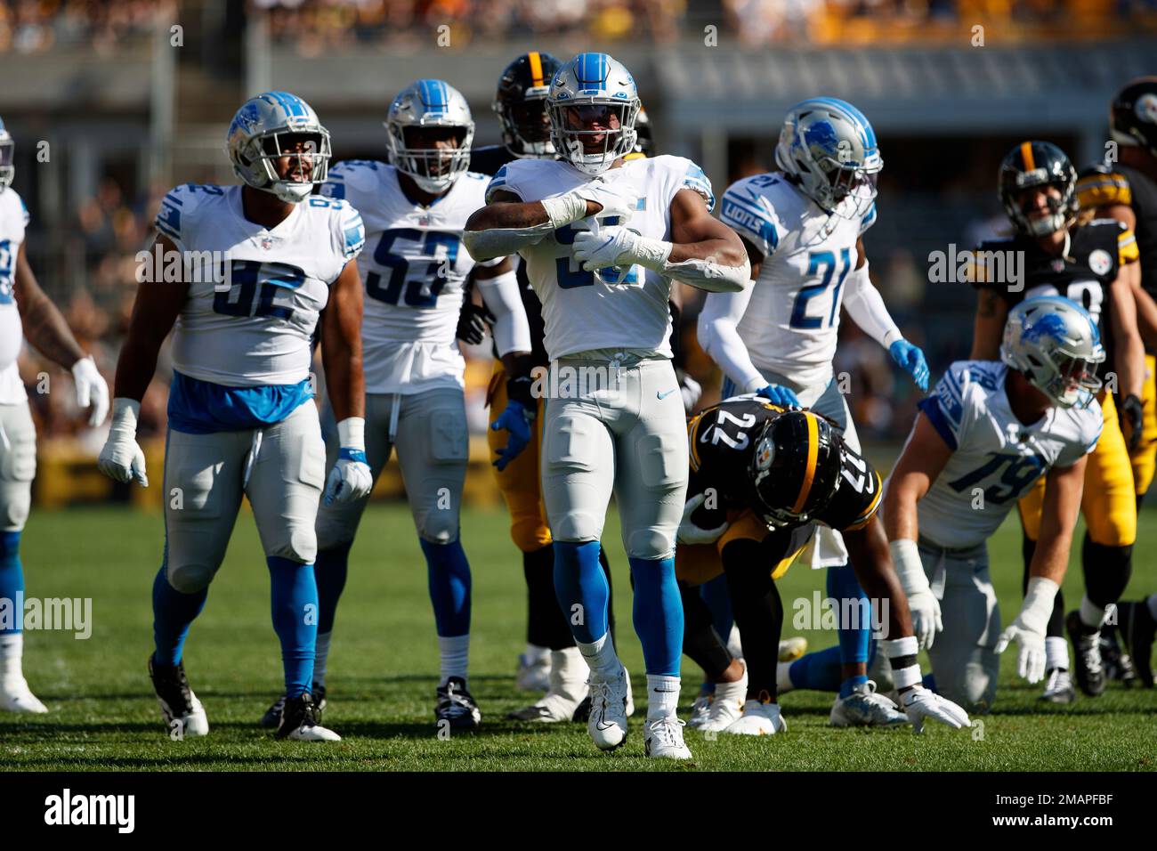 Detroit Lions linebacker Derrick Barnes (55) celebrates during a ...
