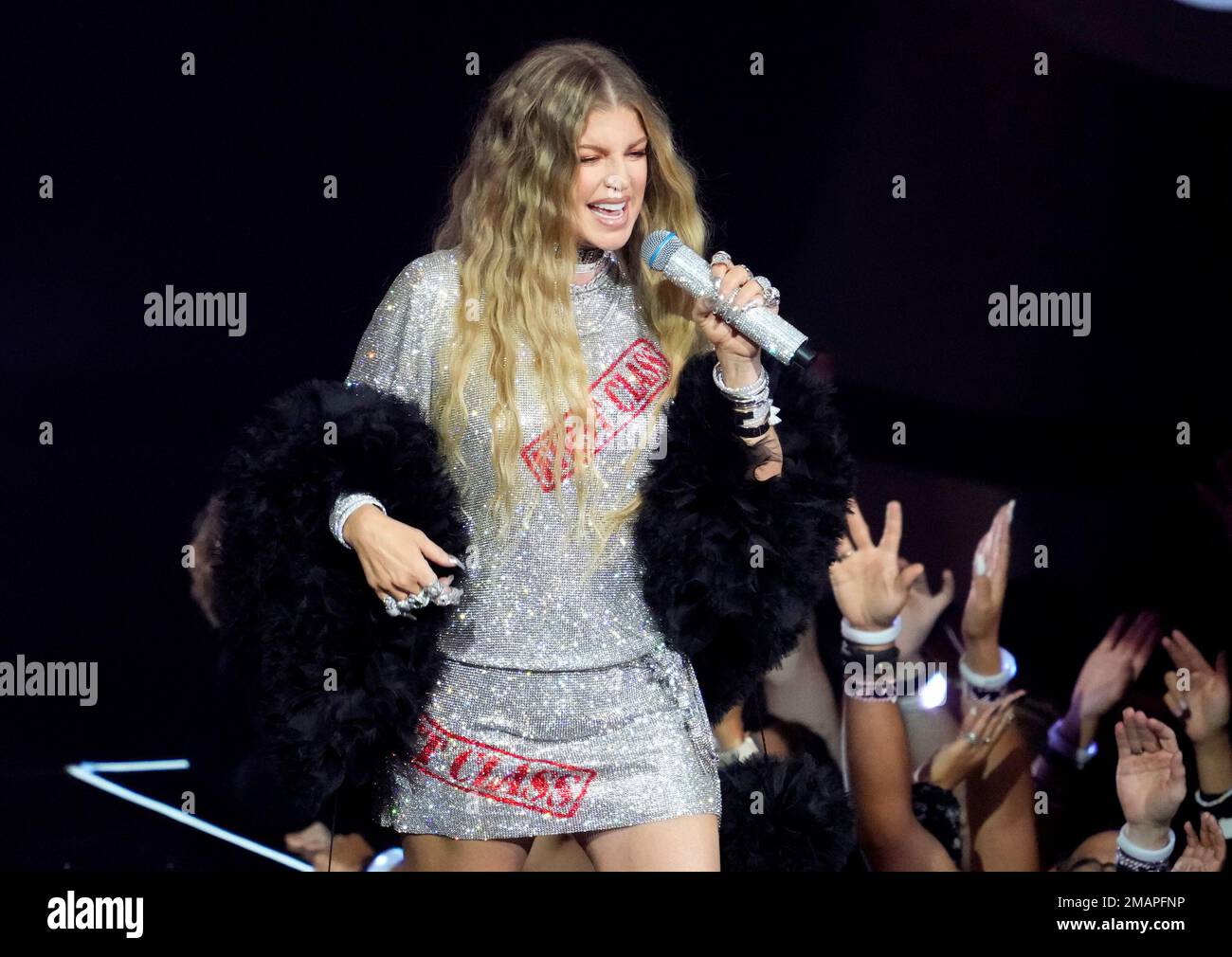 Fergie performs "First Class" at the MTV Video Music Awards at the ...