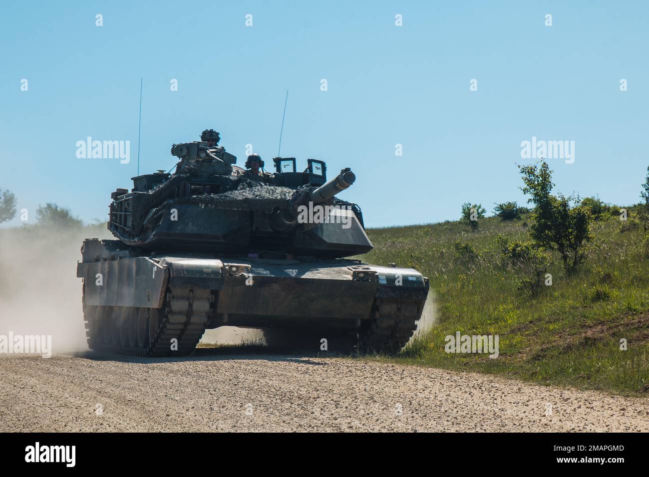 U.S. Soldiers assigned to 10th Brigade Engineer Battalion, 1st Armored ...